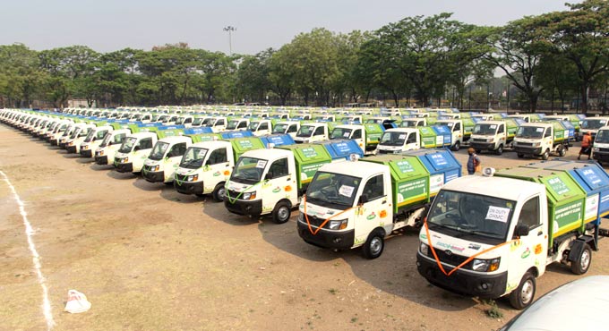 Hyderabad: KT Rama Rao flags off Swachh Auto Tipper vehicles