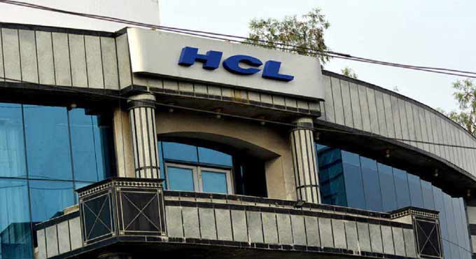 HCL to hire 20,000 people in two quarters