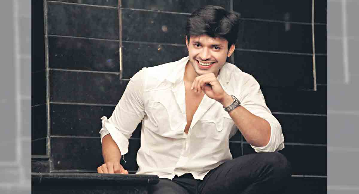 Hyderabad’s doctor-turned-actor Irfan Syed to try his luck in ‘Inti No 13’