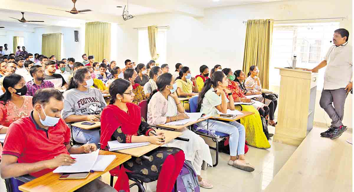 How to choose a coaching centre for competitive exams