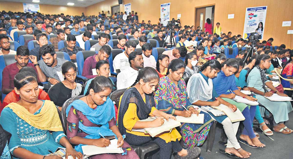 Topper in office absorption